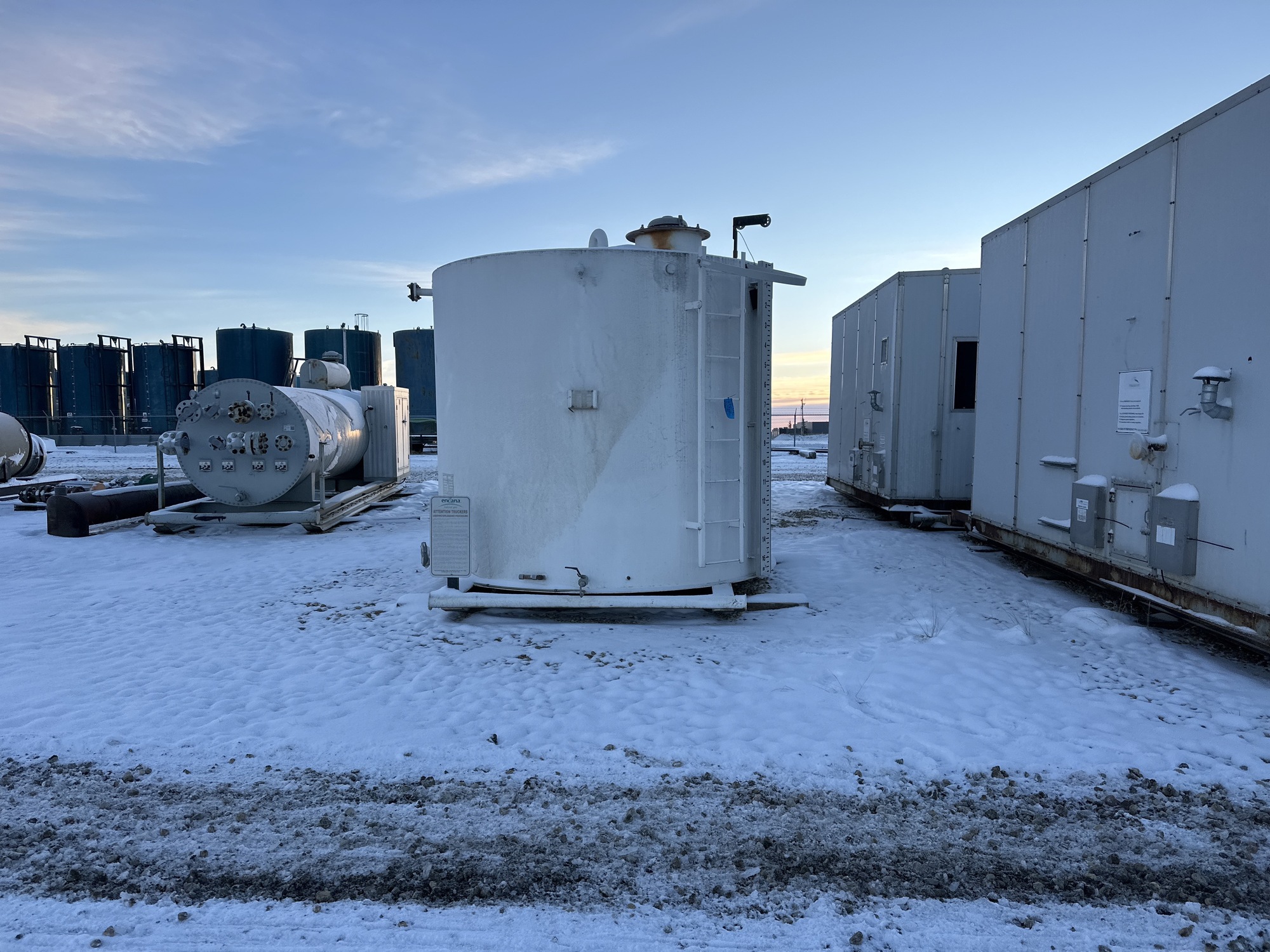 100 BBL 4 Oz Skidded Double Walled Storage Tank