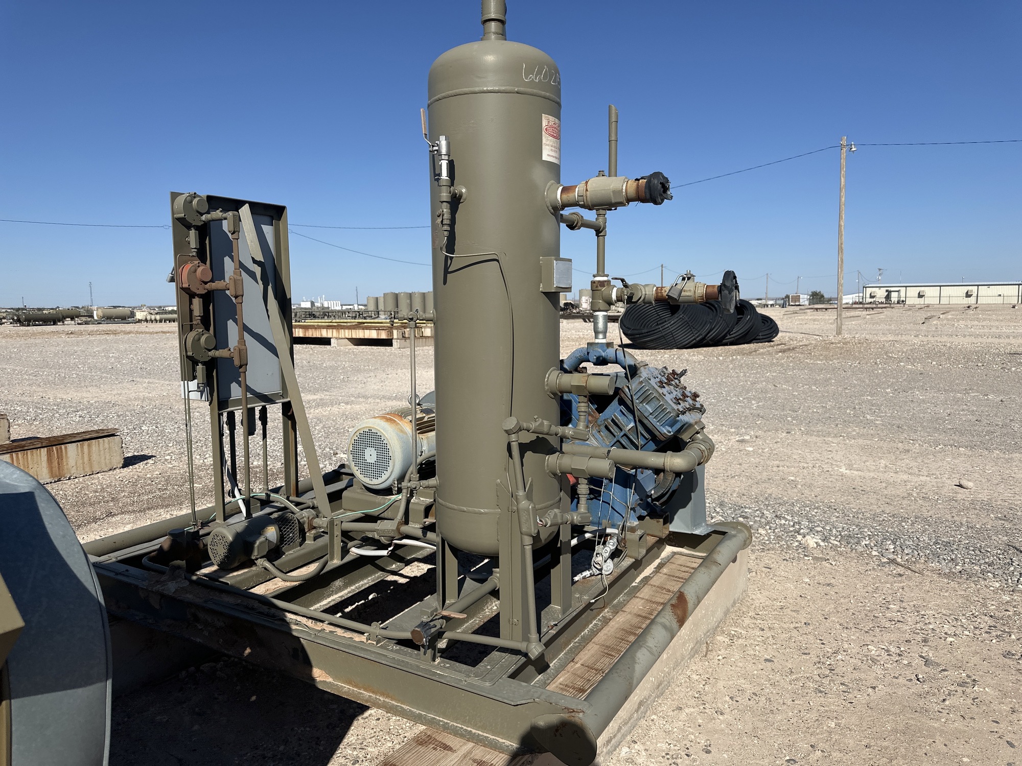 30 HP Quincy 5120NG VRU Compressor Package